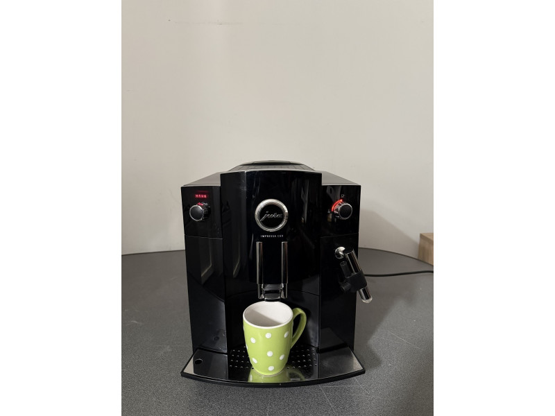 Kafe Aparat Jura Impressa C60