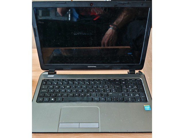 Compaq 15-s006sz