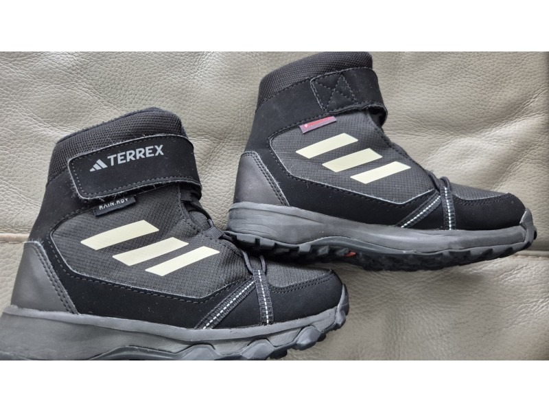 Adidas cizme 30 12