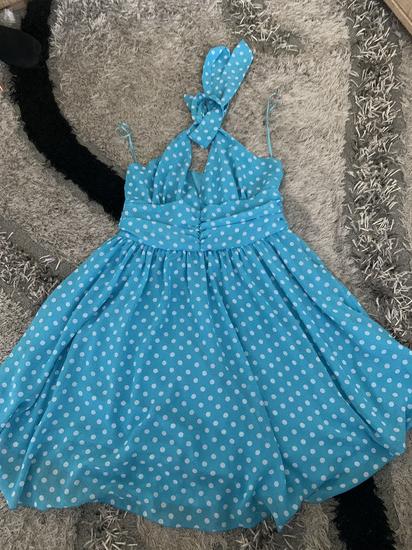 Zara haljina preeeslatla vel L