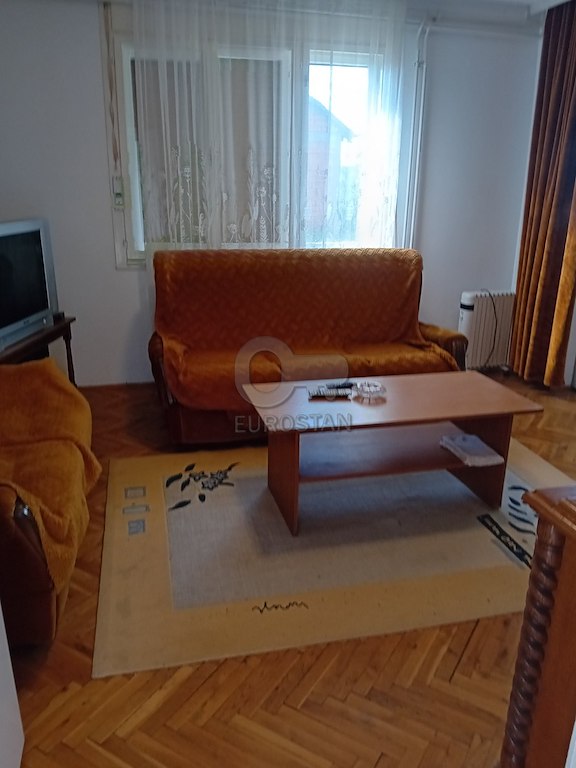 KUĆA IZDAVANJE