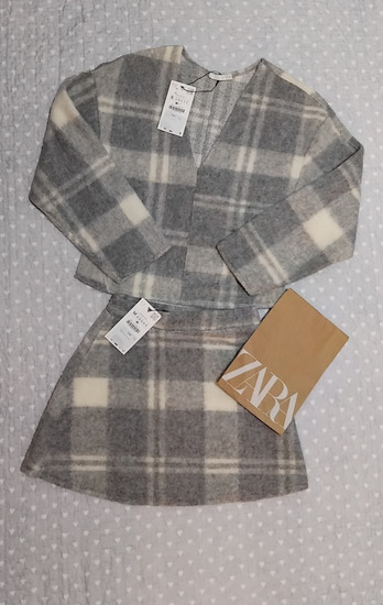 Zara zimski komplet novo sa etiketom sivo beli S