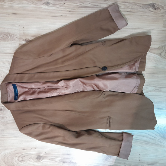Zara braon sako