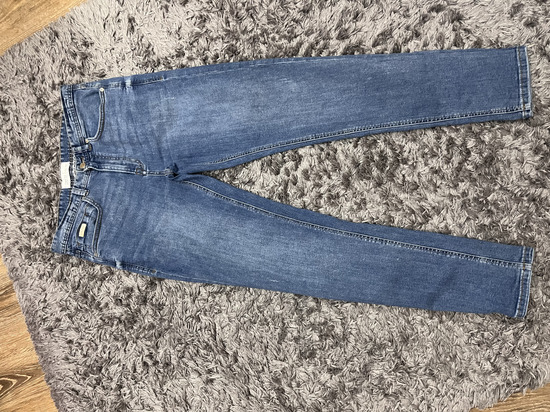 Springfild farmerke L