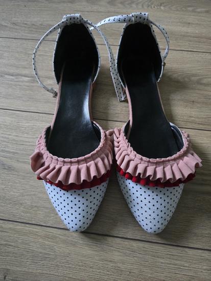 Cipele ravne kao nove