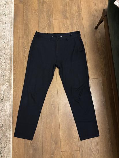 Zara muske pantalone vel-46