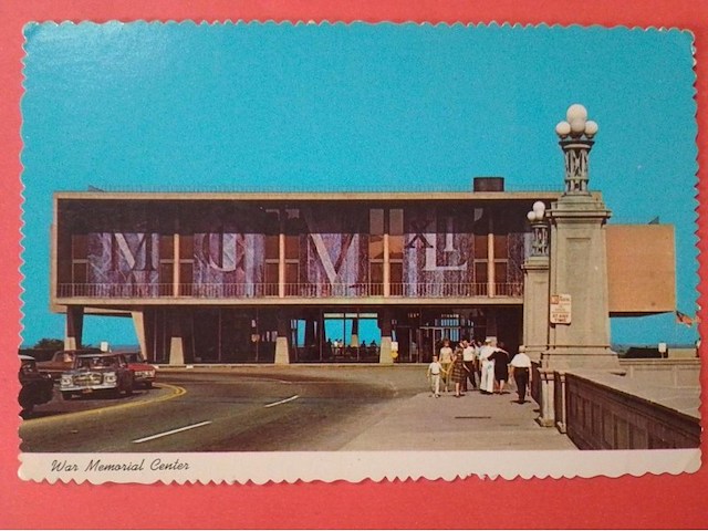 WAR MEMORIAL CENTER MILWAUKEE, WISCONSIN -POST CARD