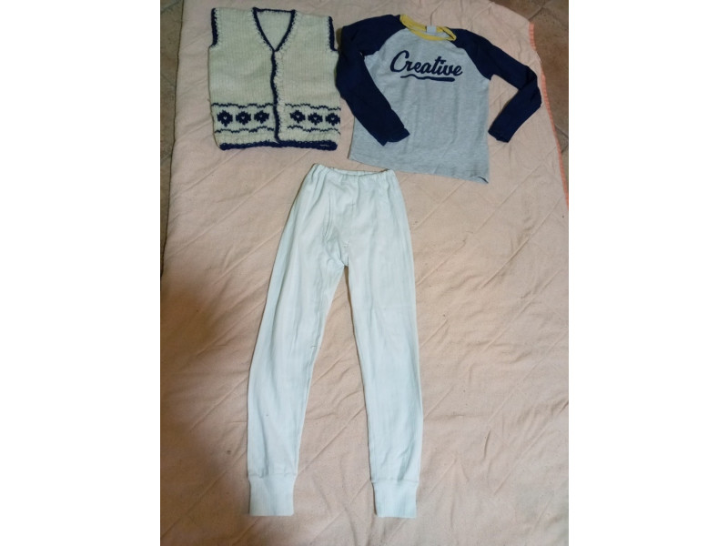 Garderoba za decake vel.8-9 - 99 dinara
