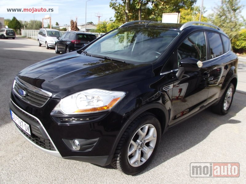 Ford Kuga 2.0 TDCI 103 KW LED ALU NOV