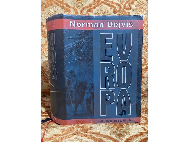 Norman Dejvis EVROPA