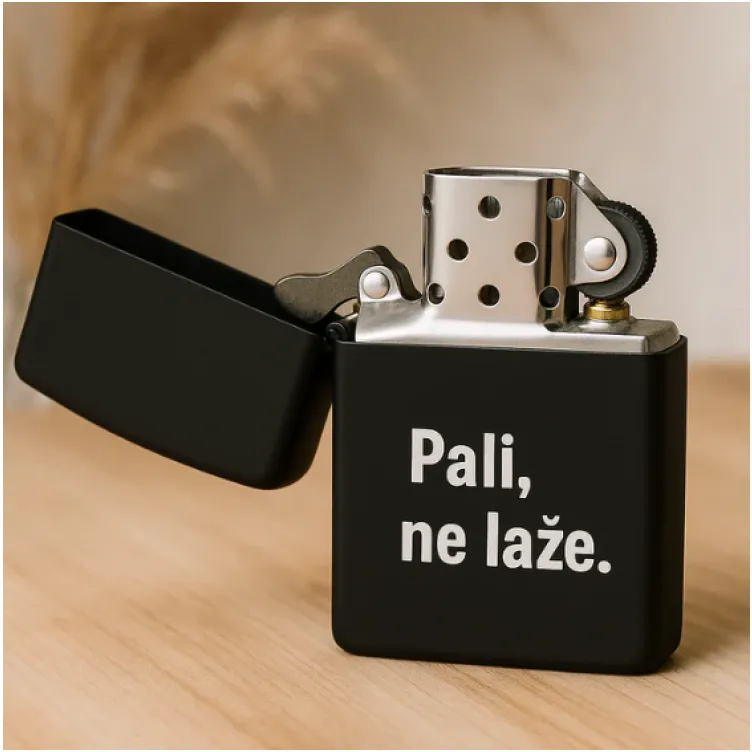 Upaljač Pali, ali ne laže