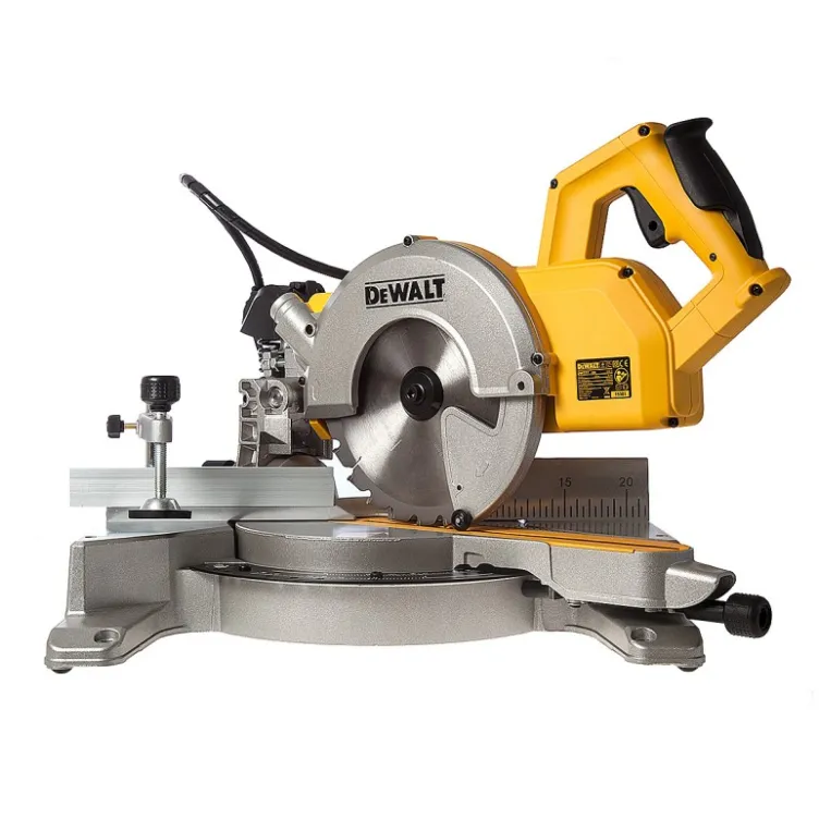 Potezna testera DeWalt DW777