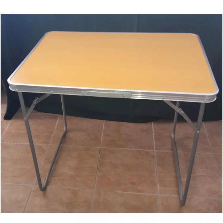 Sklopivi sto za kampovanje 80x60x69 cm
