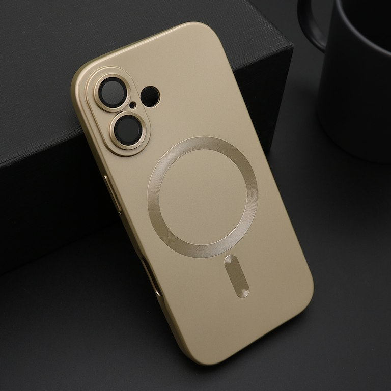 Zastitna maska (futrola) ELEGANT MAGSAFE - iPhone 17 zlatna (MS)