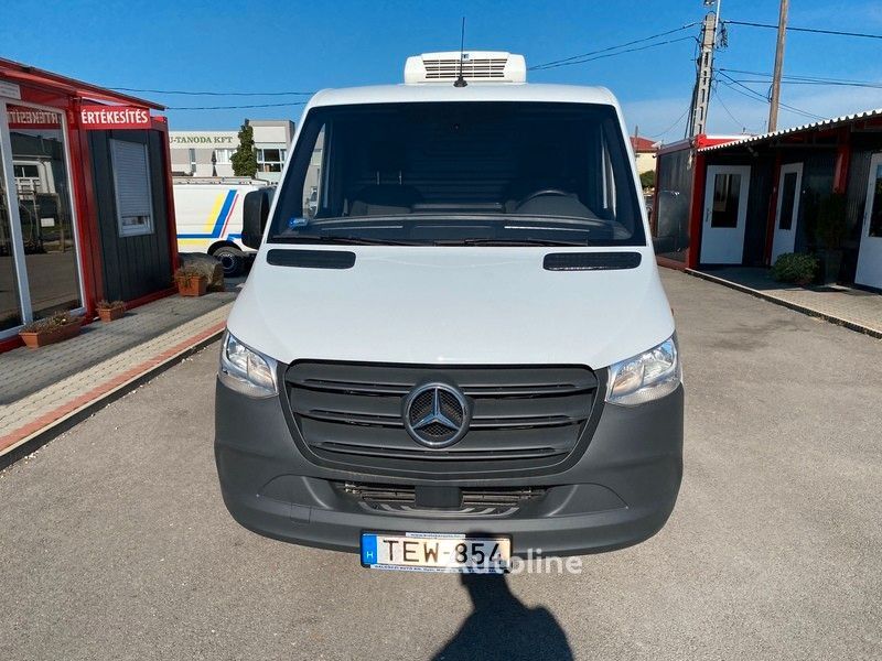 Mercedes-Benz Sprinter III Kasten FWD 211/215 CDI FWD L2 minibus hladnjača