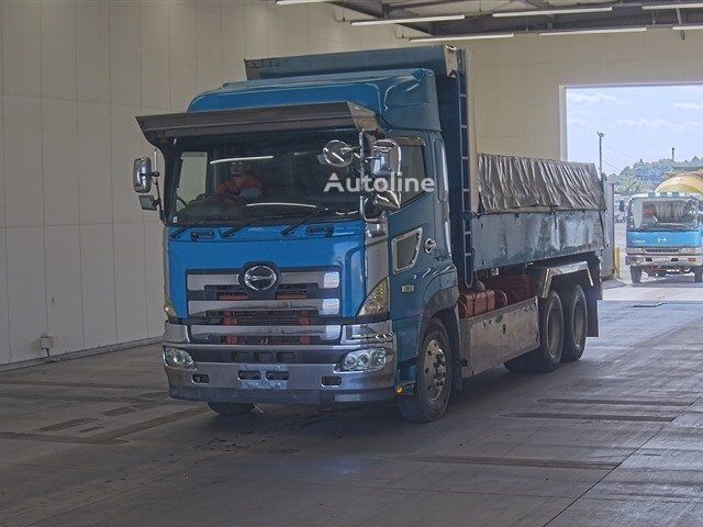 Hino PROFIA kiper