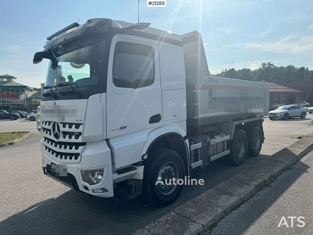 Mercedes-Benz Arocs kiper
