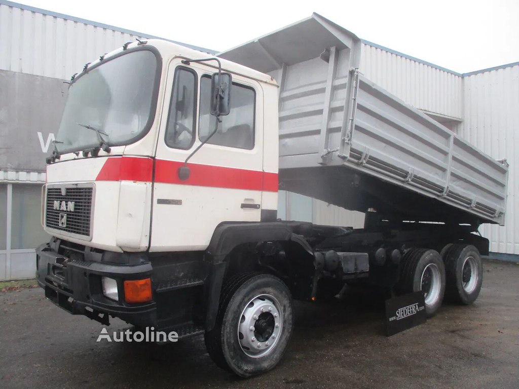 MAN 26 322 ZF Manual , 6x4 , 3 way tipper , Spring suspension kiper