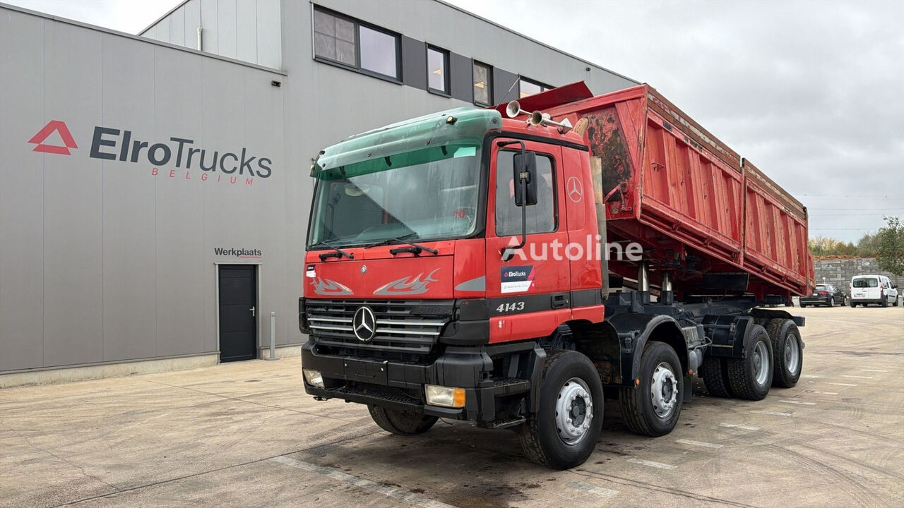 Mercedes-Benz Actros 4143 (GRAND PONT / BOITE MANUELLE / LAMES / 8X4 / STEEL S kiper