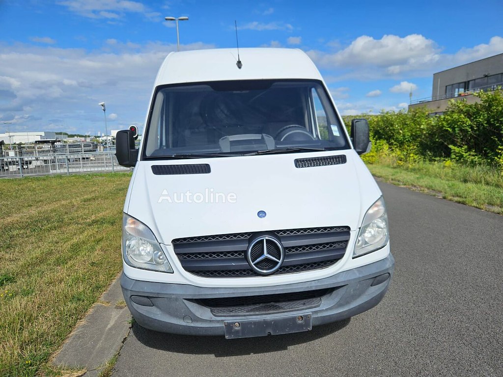 Mercedes-Benz SPRINTER 310 minibus furgon