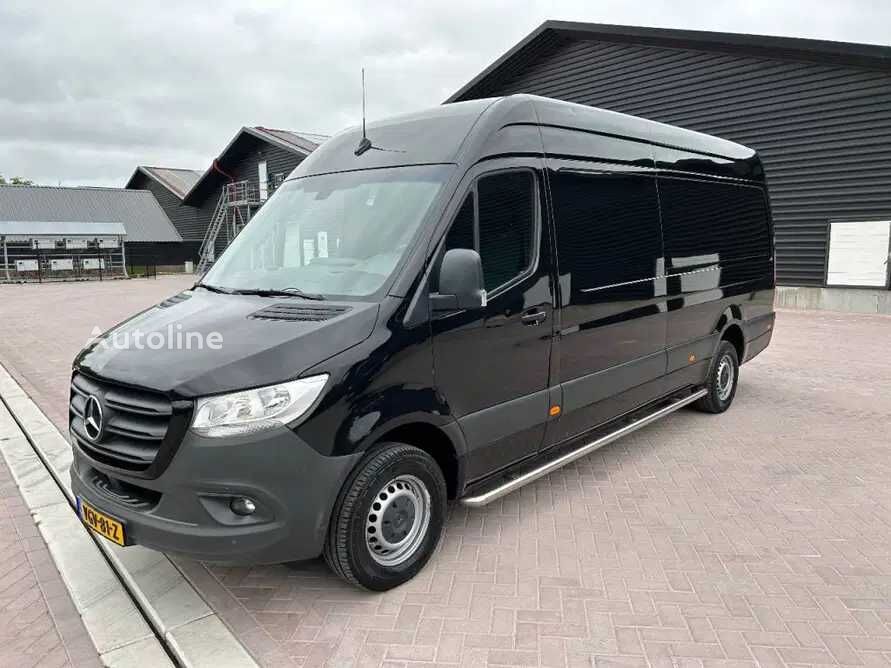 Prodaje se Mercedes-Benz Sprinter 319 minibus furgon na aukciji