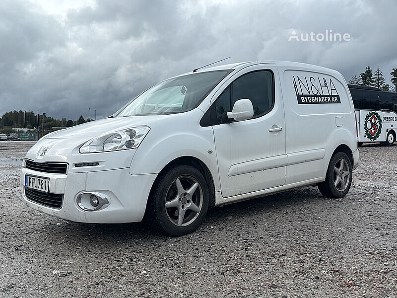 Prodaje se Peugeot Partner laki furgon na aukciji