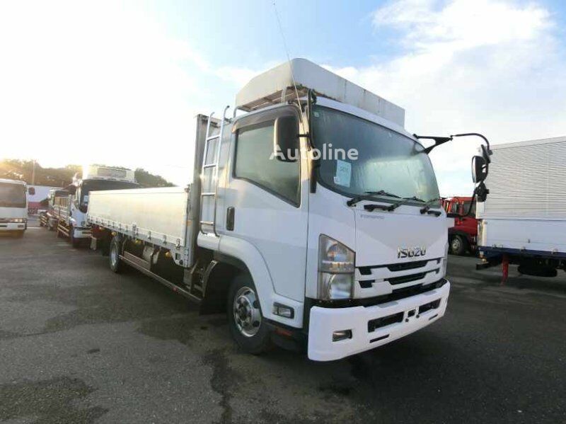 Isuzu FORWARD kamion s ravnom platformom