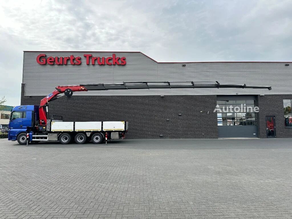 MAN TGX 33.560 8X4 TRIDEM + HMF 4020-K8 KRAAN/KRAN/CRANE/GRUA kamion s ravnom platformom