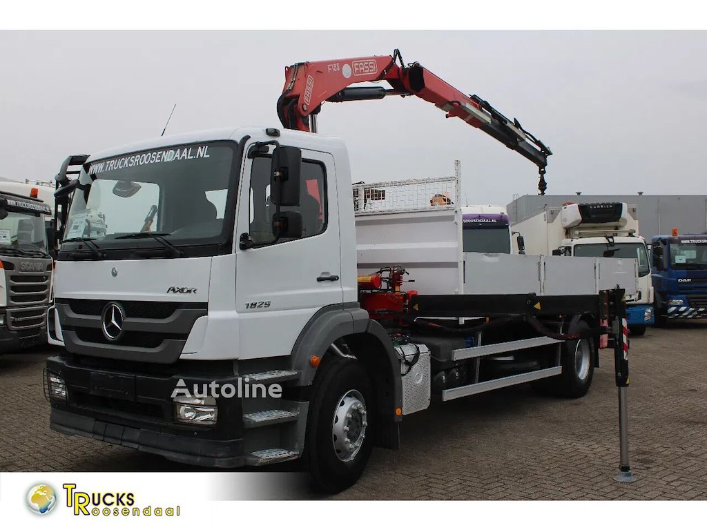 Mercedes-Benz Axor 1929 + FASSI F135 + REMOTE + EURO 5 + MANUAL kamion s ravnom platformom