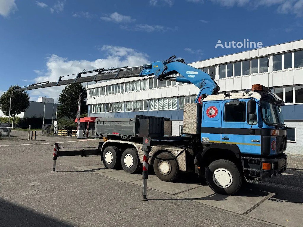 MAN 33.463 33-463 8x4 met 62 effer kraan 6x uitschuifbaar kamion s ravnom platformom