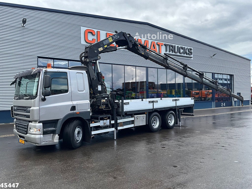 DAF FAS 85 CF 410 Hiab 37 Tonmeter laadkraan Just 115.298 km! kamion s ravnom platformom