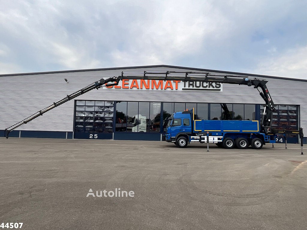 Volvo FMX 450 8x4 Hiab 63 Tonmeter laadkraan + Fly-Jib kamion s ravnom platformom