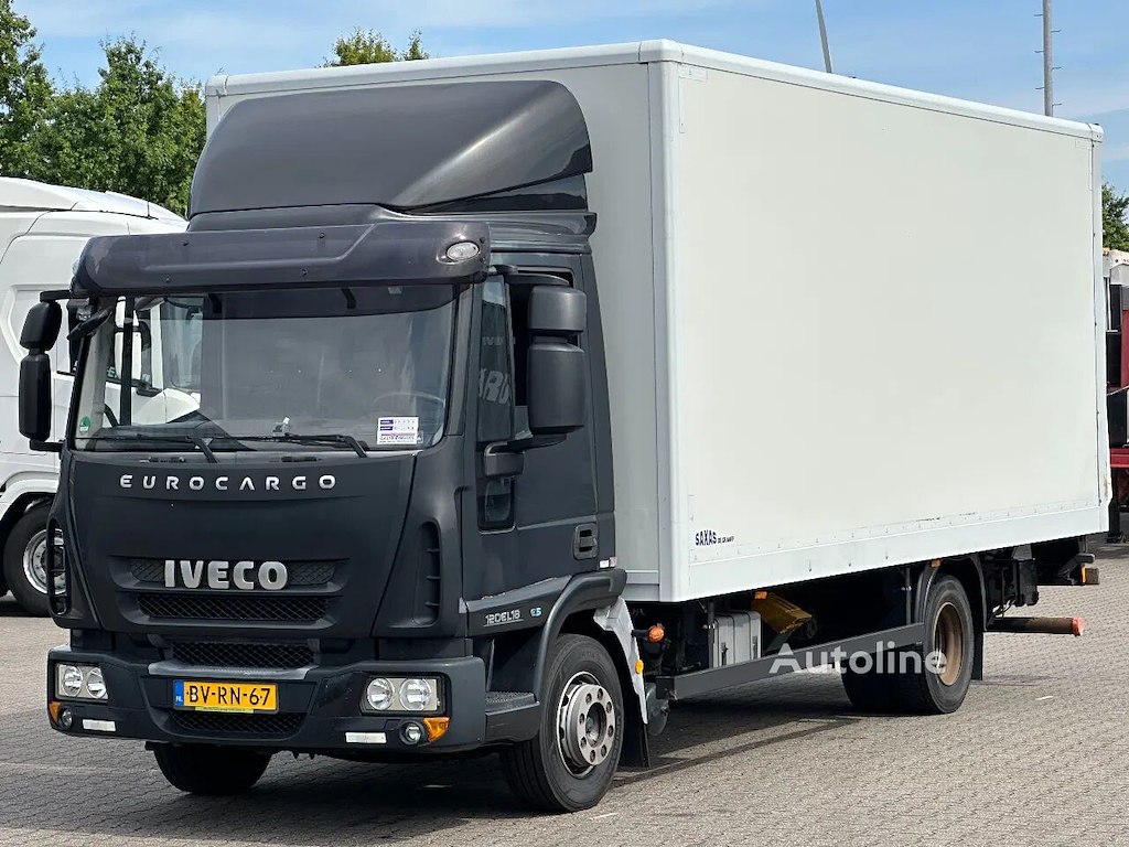 IVECO EuroCargo 180 Closed Box Saxas 12T / Lift / Euro 5 / Smart Tacho kamion furgon