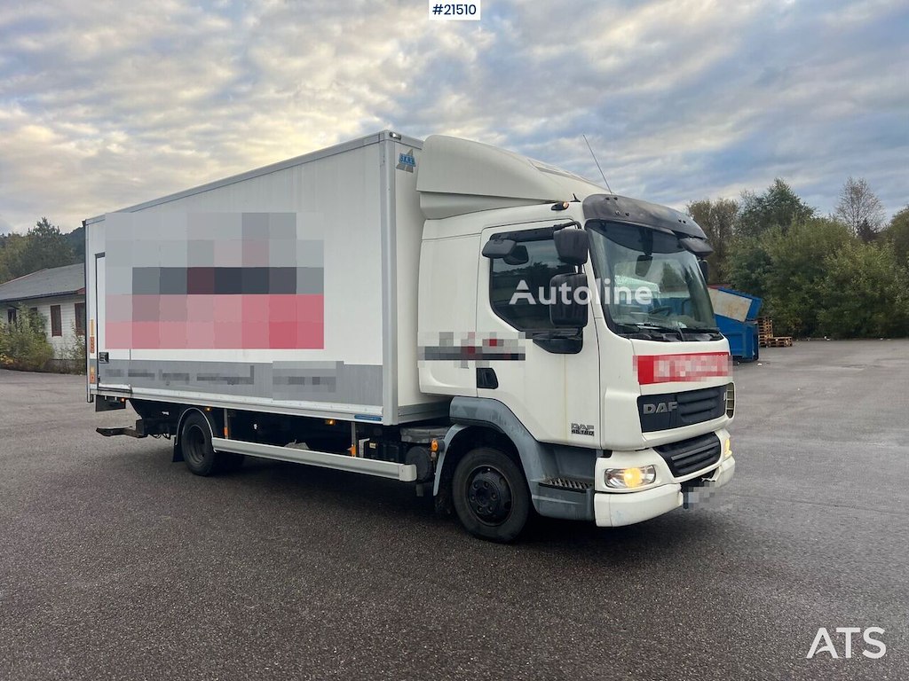 DAF LF 45 4x2 Skapbil m/ lift Rep.Objekt kamion furgon