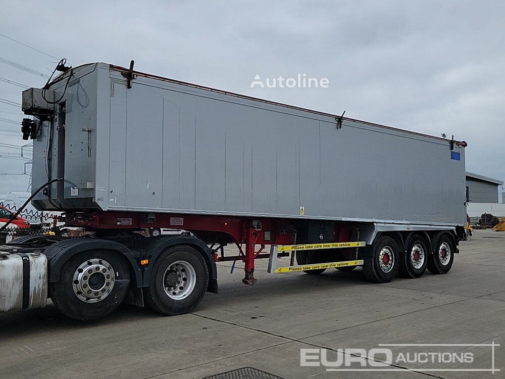 Prodaje se Fruehauf poluprikolicu kipera na aukciji