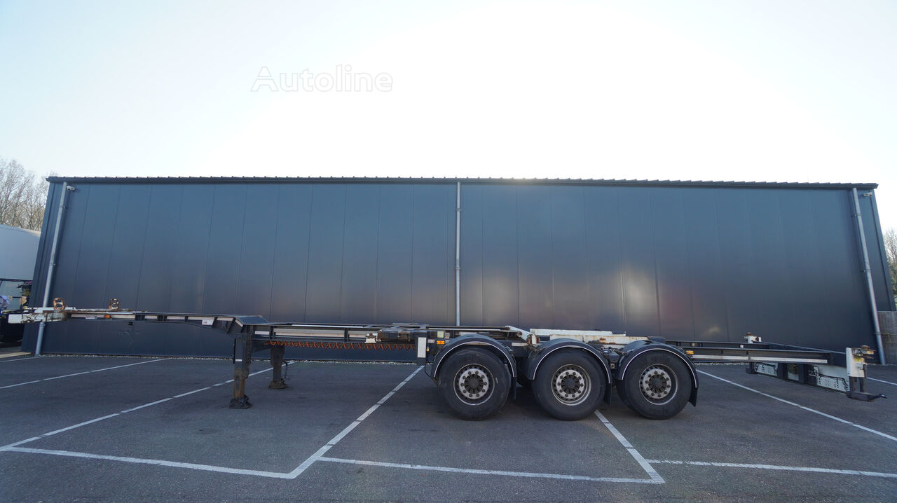 Renders 3 AXLE EXTENDABLE CONTAINER TRANSPORT TRAILER poluprikolica za prevoz kontejnera