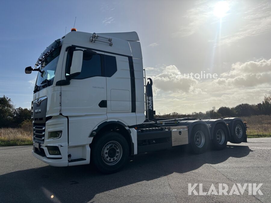 Prodaje se MAN TGX 35.510 rol kiper sa kukom na aukciji