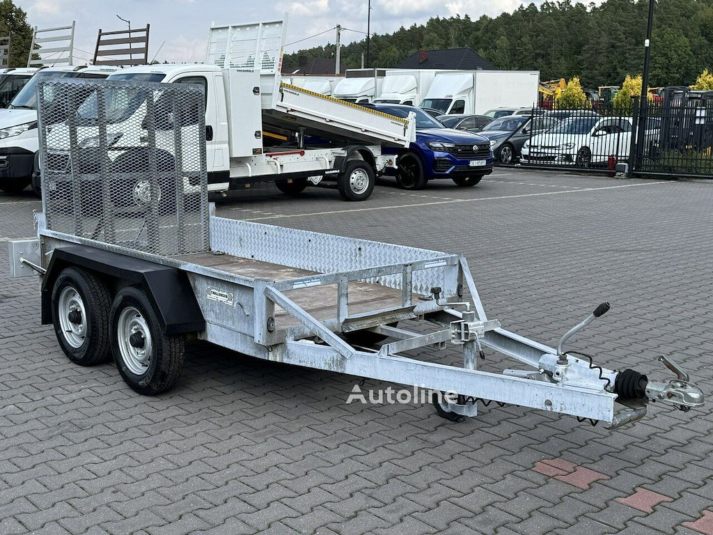 Titan prikolica za građevinske strojeve