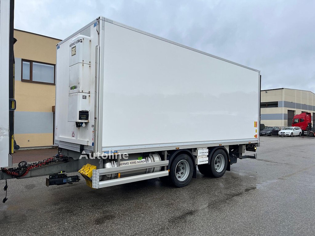 HFR KK18 + BOX HEATING + 2 AXLE prikolica furgon