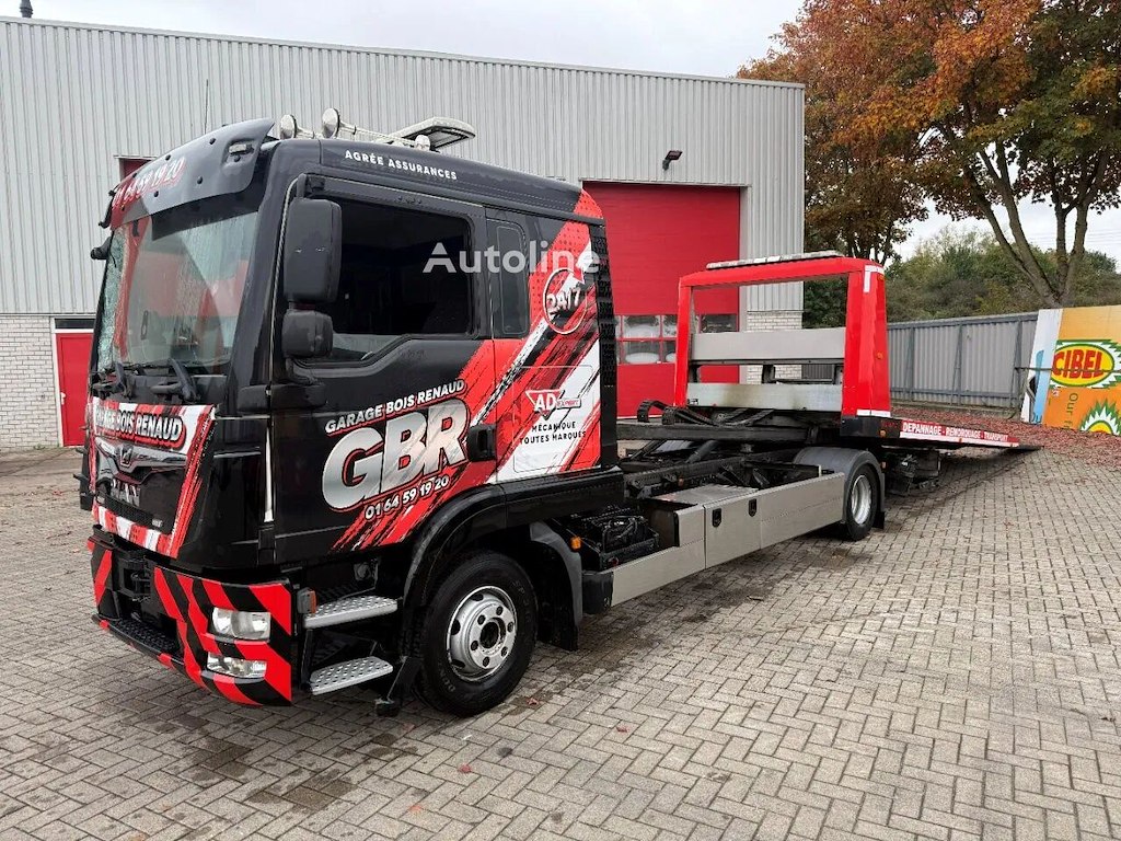 MAN TGL 12.250 / ENGINE RUNNING / ONLY:276364 KM / TOW-TRUCK / CLEPE šlep auto nakon udesa