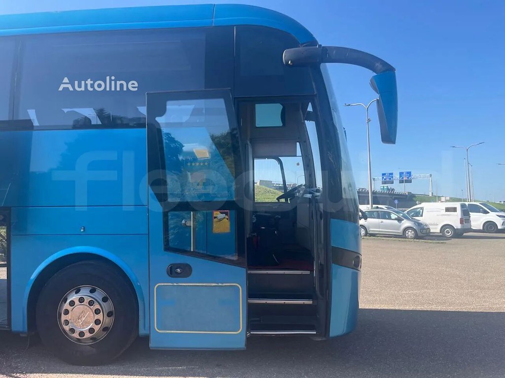VDL SB4000 turistički autobus