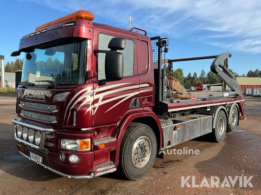 Prodaje se Scania P400LB6X2*4HNB podizač kontejnera na aukciji