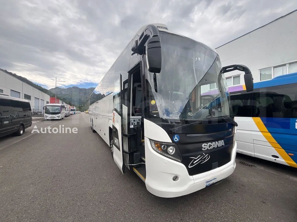 Scania Touring HD turistički autobus