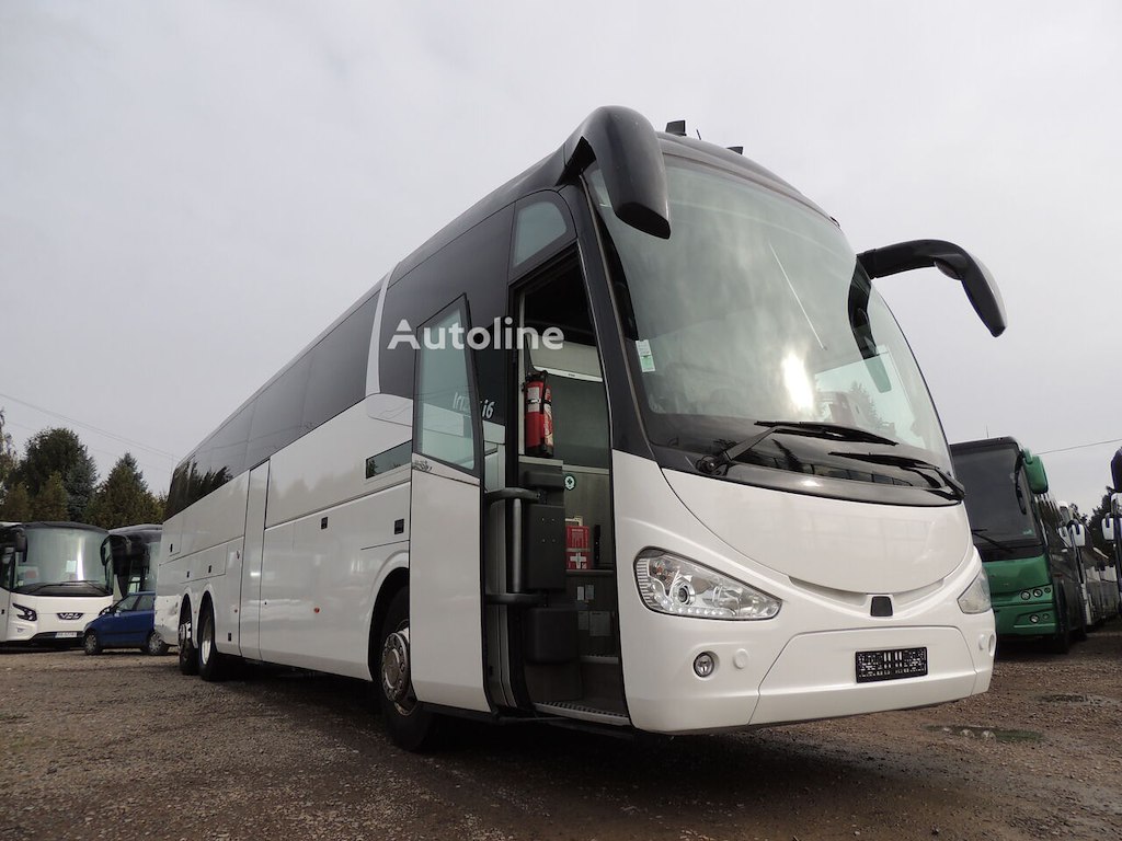 Irizar I6 turistički autobus