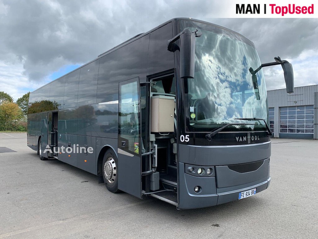 Van Hool EX16 turistički autobus
