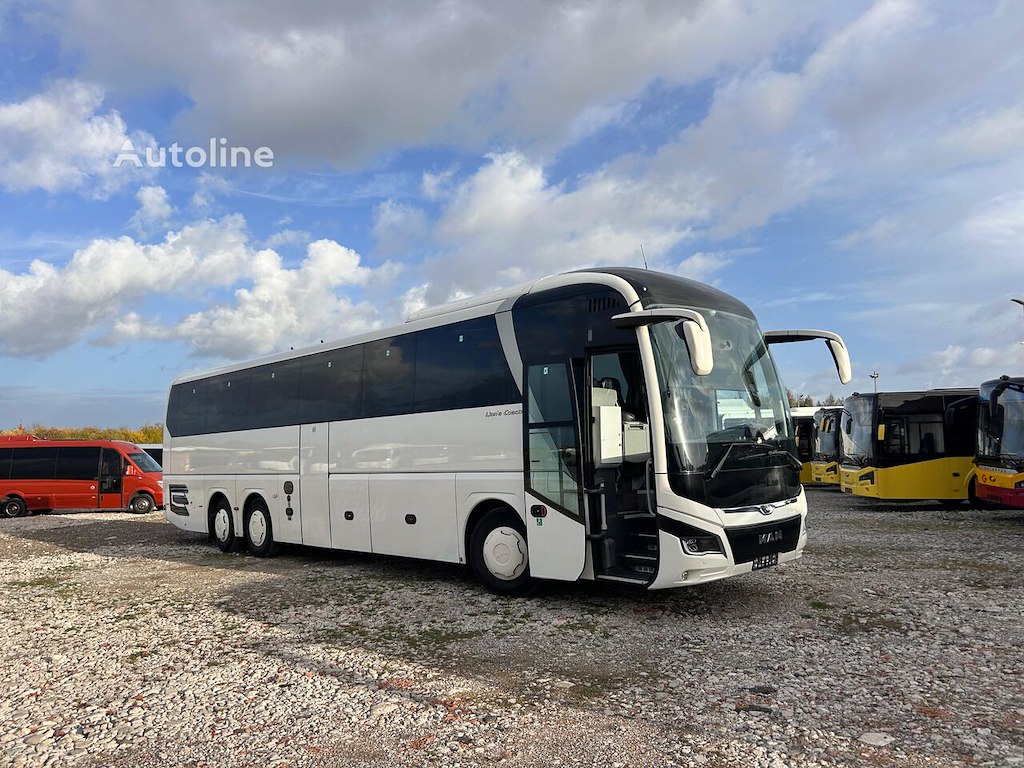 MAN Lions Coach turistički autobus