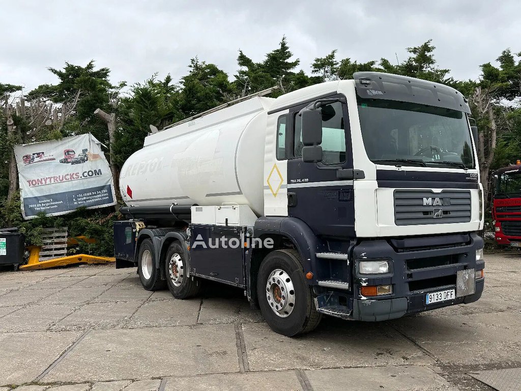 MAN TGA 26.430 6X2 Fuel Tank 21.000L 3 Comp + 2 Pump D20 Engine autocisterna