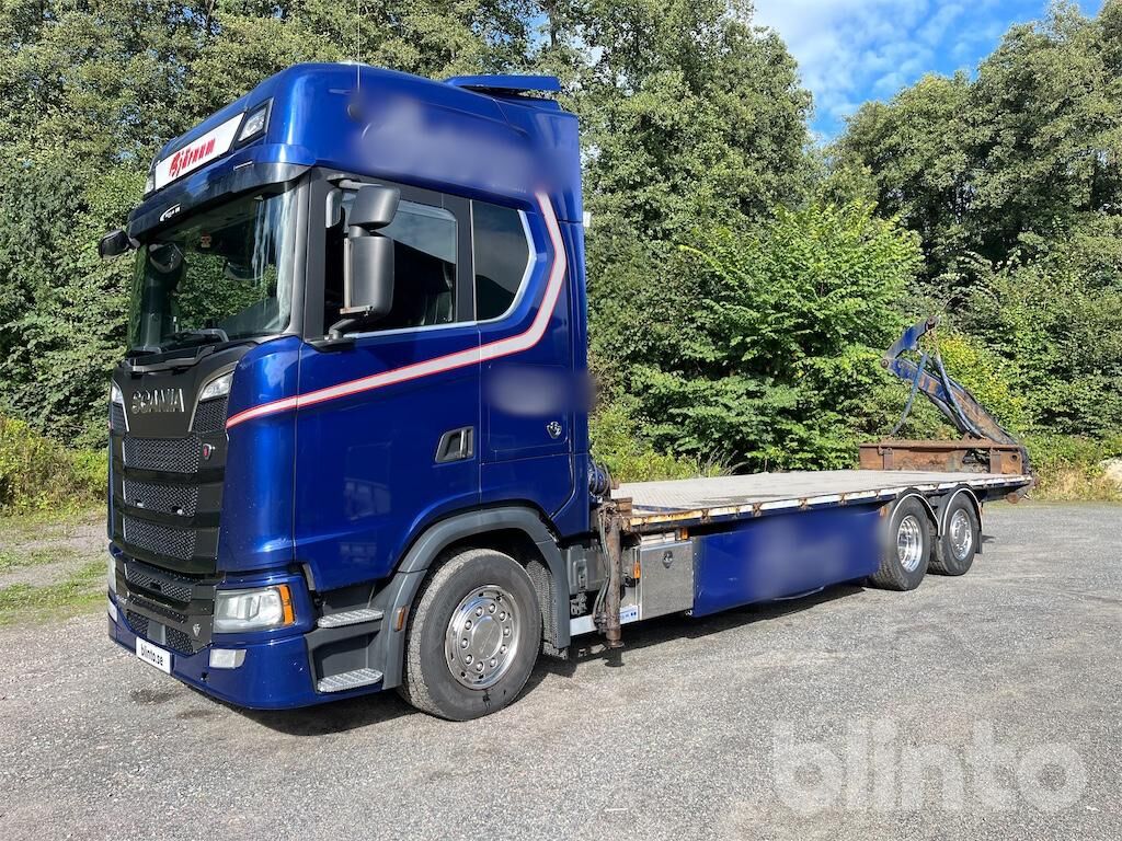 Prodaje se Scania S580 16.4 vozilo za prevoz kontejnera na aukciji
