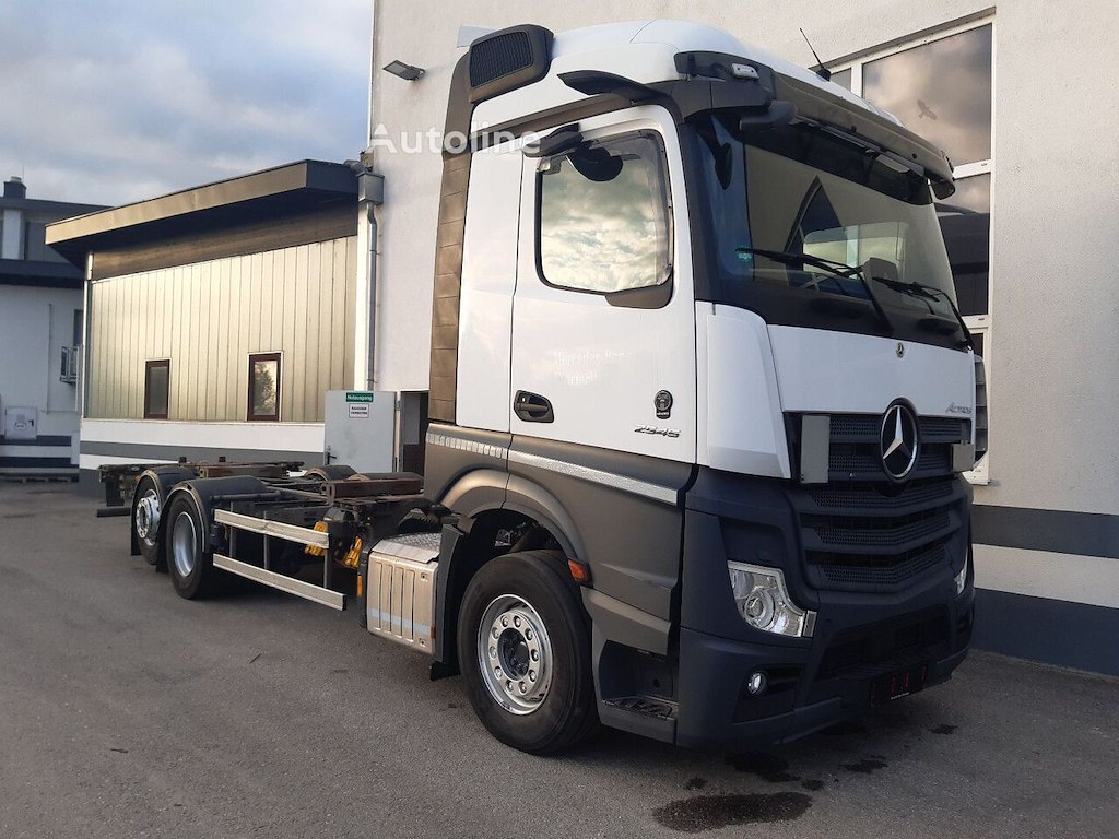 Mercedes-Benz Actros 2545L Stream MP5 Multiwechsler vozilo za prevoz kontejnera