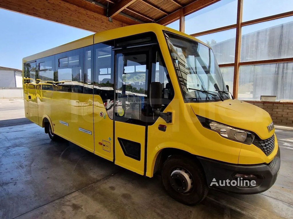 IVECO Indcar prigradski autobus